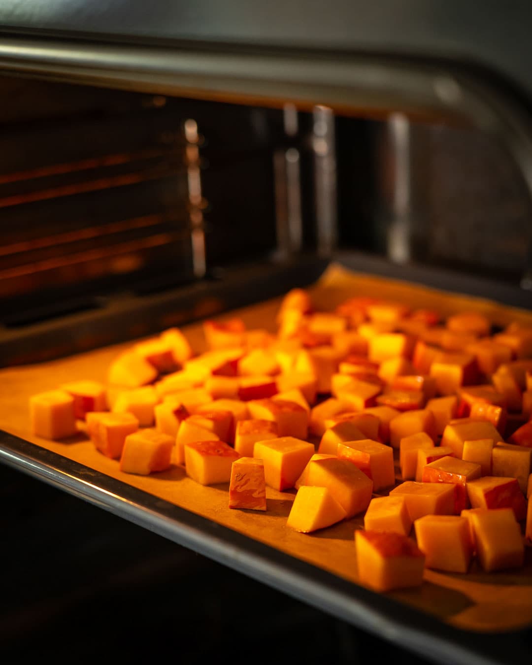 Kürbis Hummus mit Fladenbrot - einfaches Rezept | PENNY.de