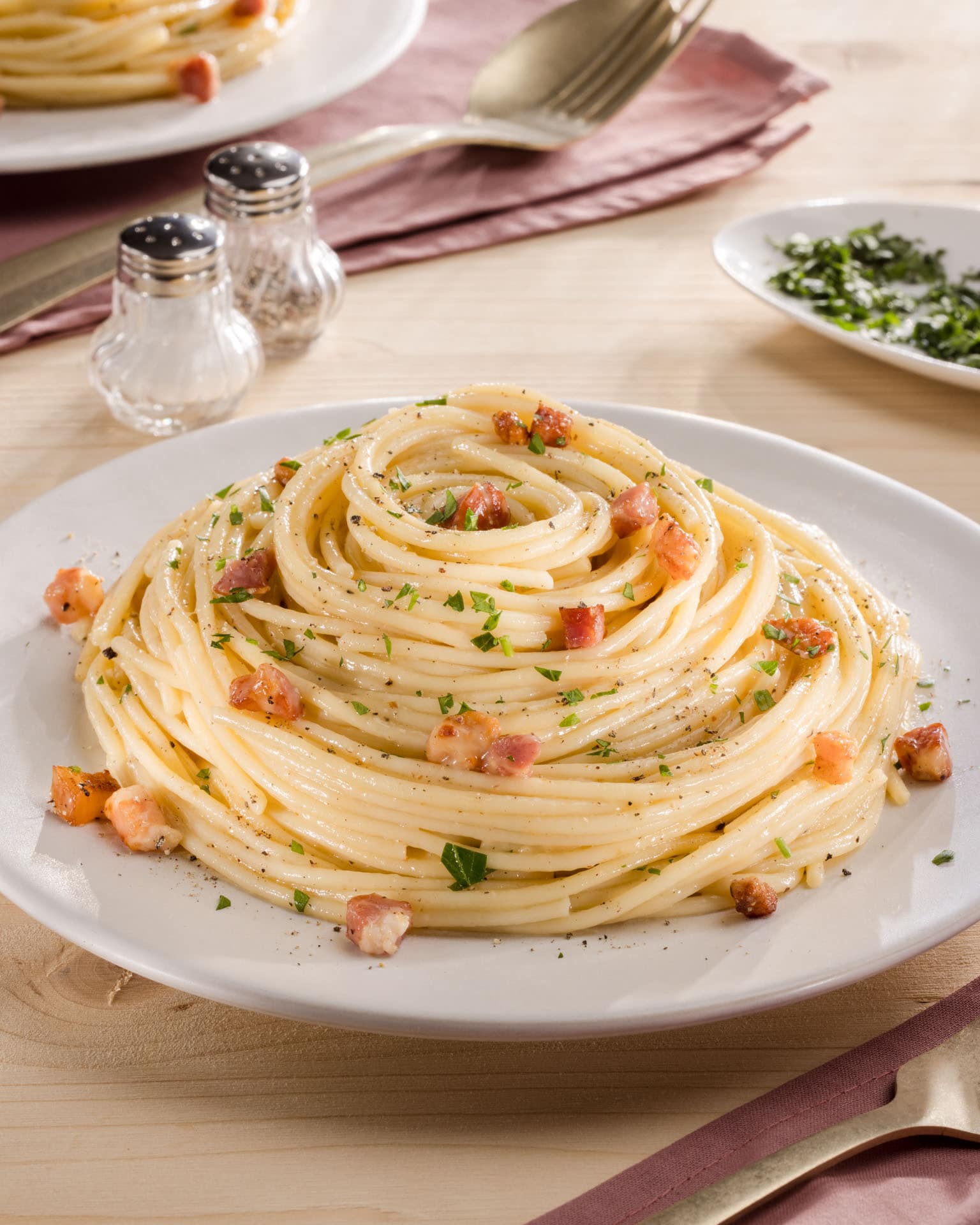 Spaghetti Carbonara - das Original Rezept ohne Sahne | PENNY.de